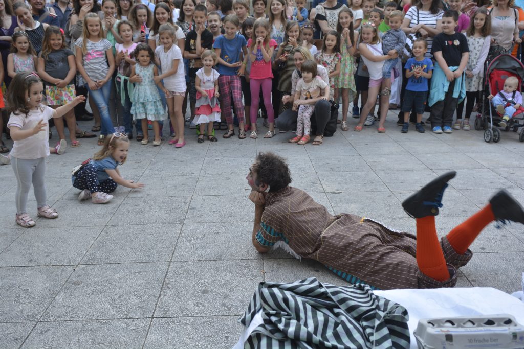 Program trgovi i ulice - Međunarodni dječji festival Šibenik - Hrvatska